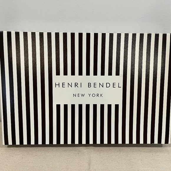 henri bendel | Other | Vintage Henri Bendel New York Brown White ...